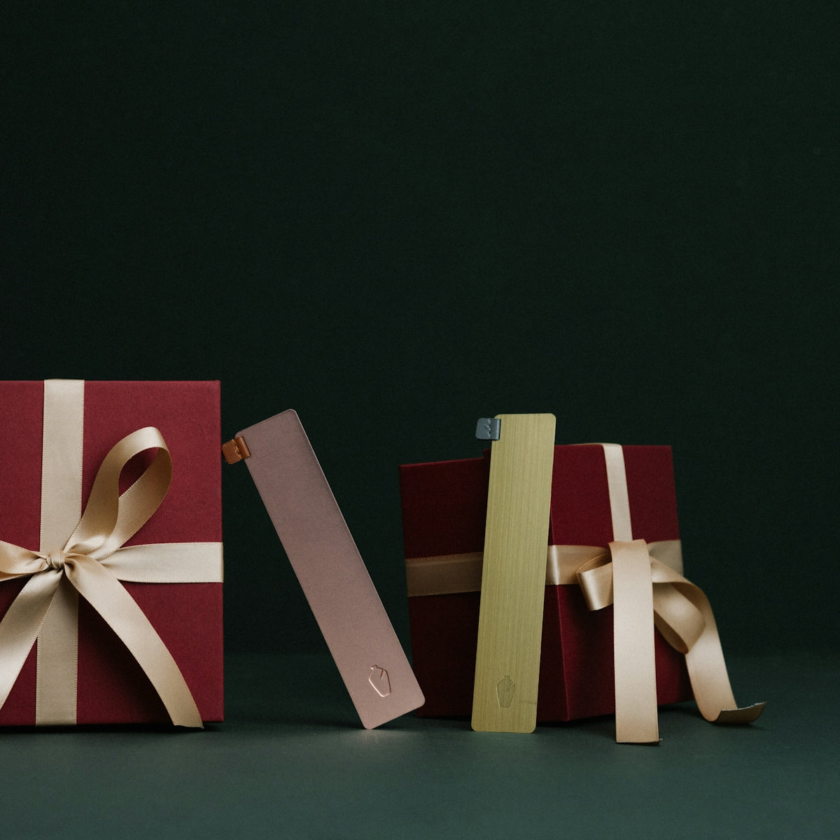 Discover Best Gadget Shops UK Online for Gifts – Aetheo